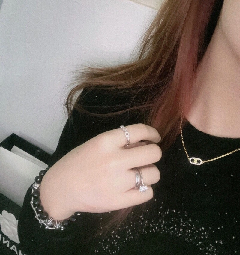 Perfect replica Celine Necklaces