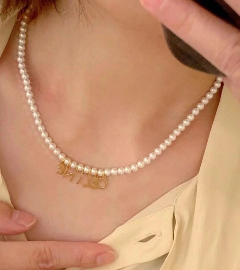 Accurate model Celine Necklaces