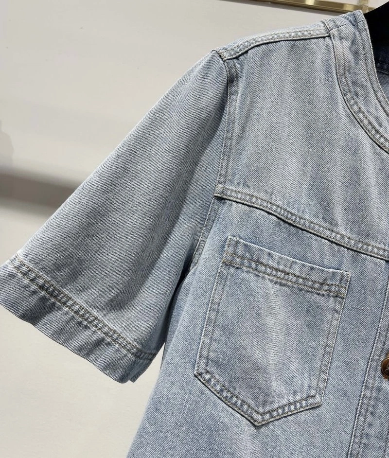 Accurate model Celine Outwear
