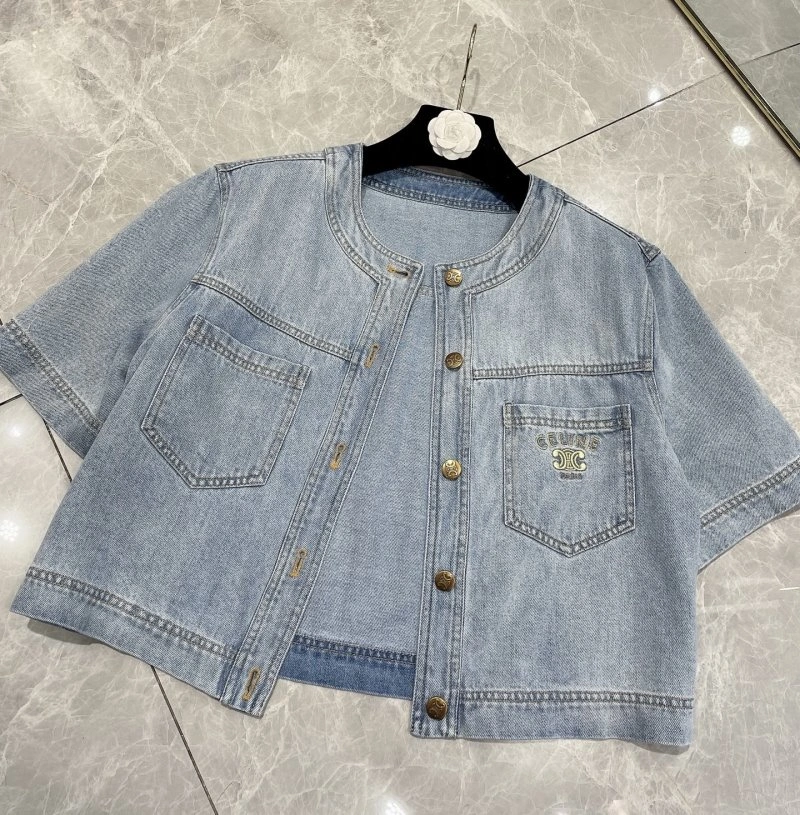Accurate model Celine Outwear