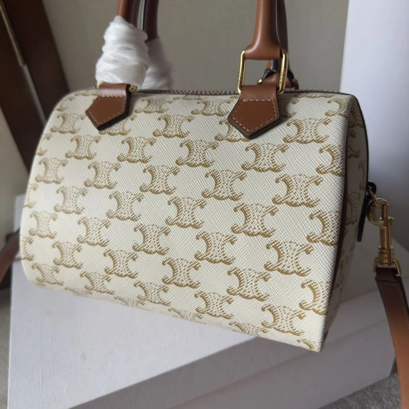 Exact replica Celine Pillow Bags