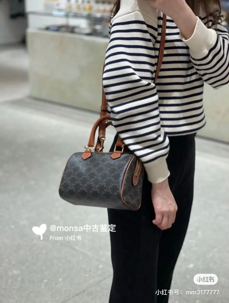 Top mirror Celine Pillow Bags