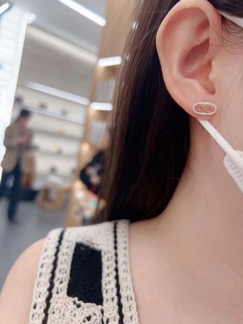 Low-cost Celine Rings