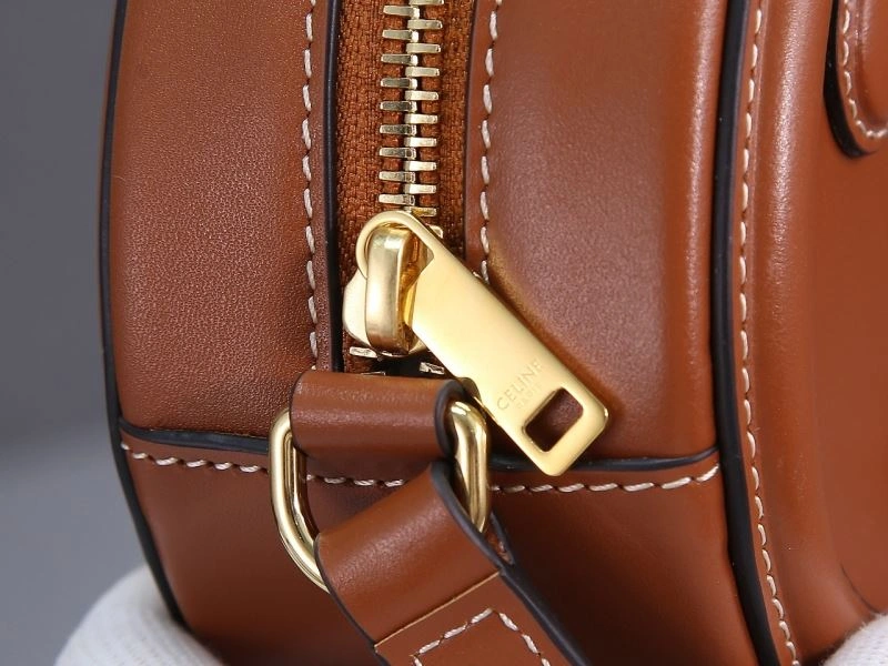 Top mirror Celine Round Bags