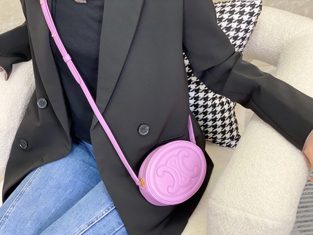 Bargain Celine Round Bags