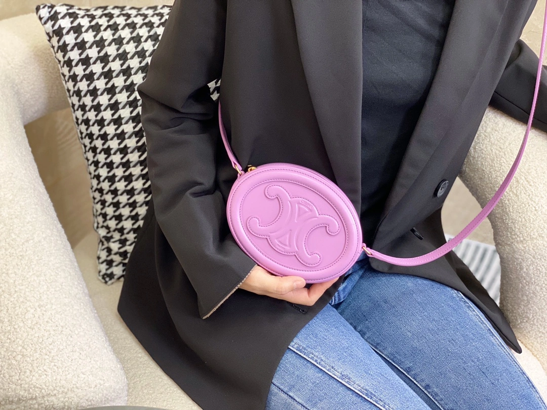 Bargain Celine Round Bags