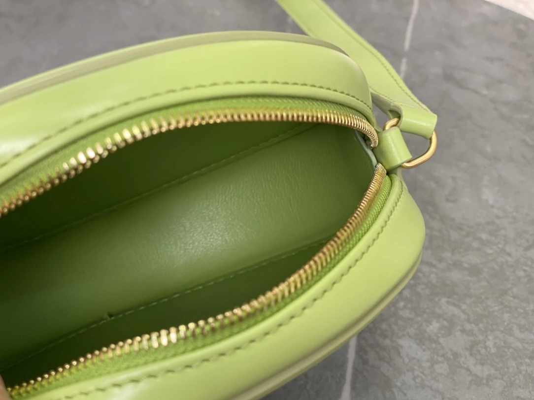 Bargain Celine Round Bags