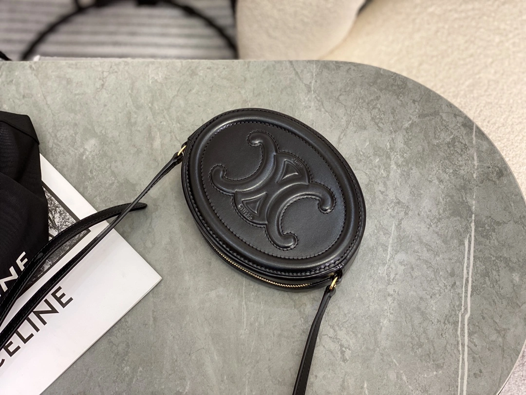 Inexpensive Celine Round Bags