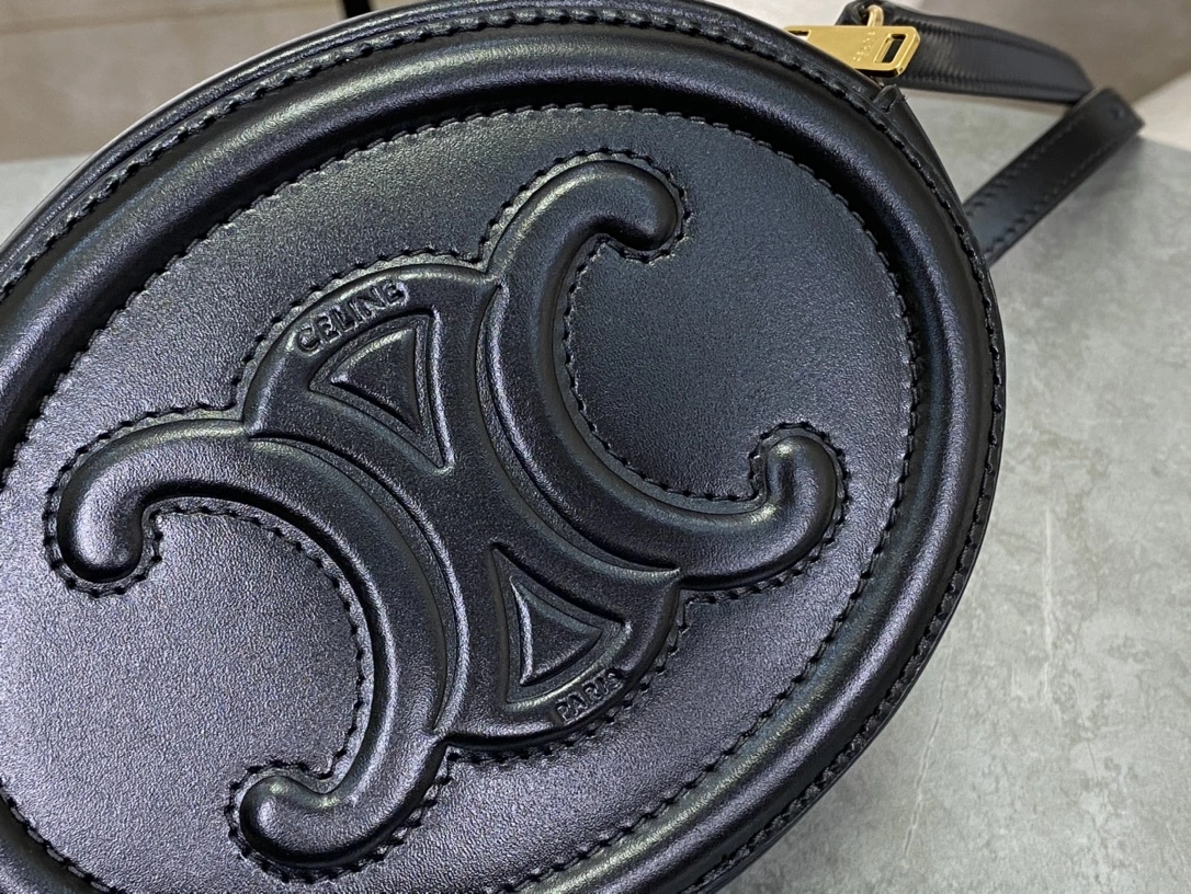 Inexpensive Celine Round Bags