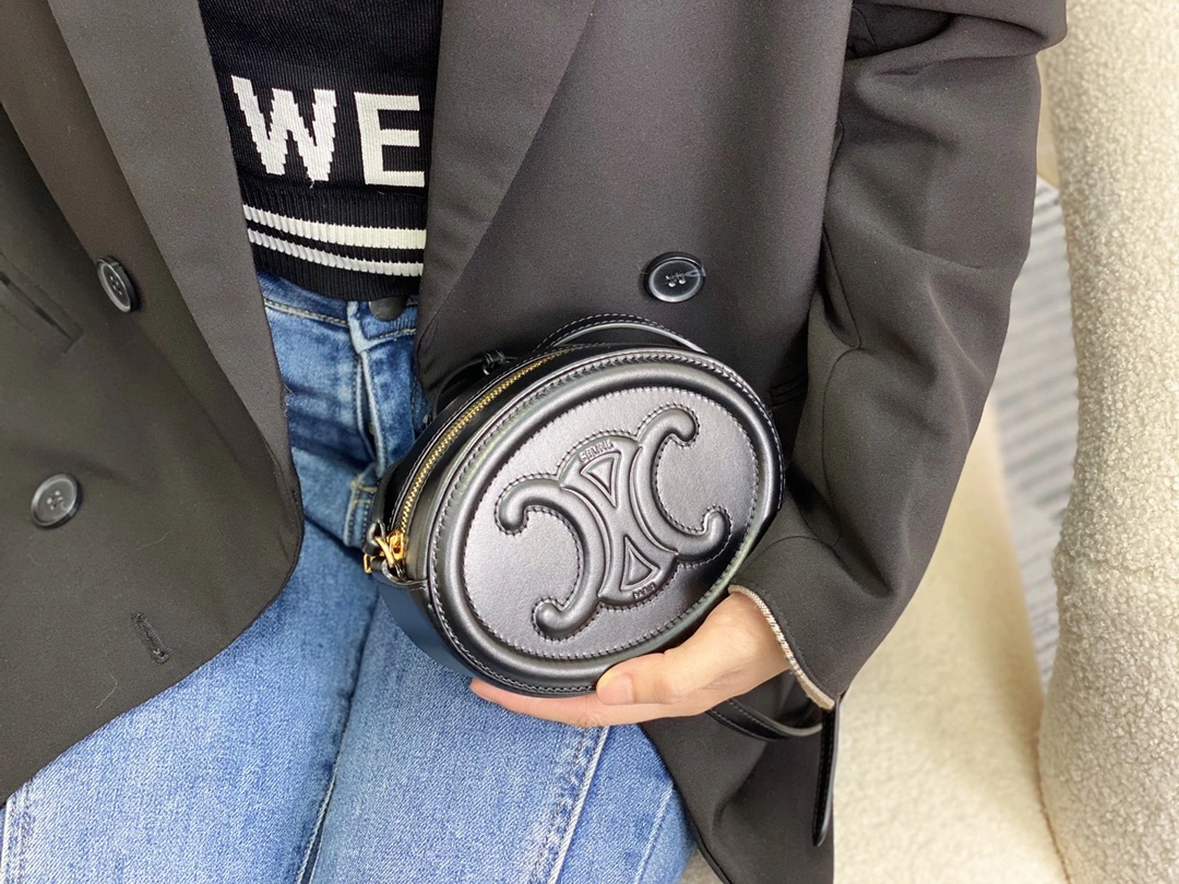 Inexpensive Celine Round Bags
