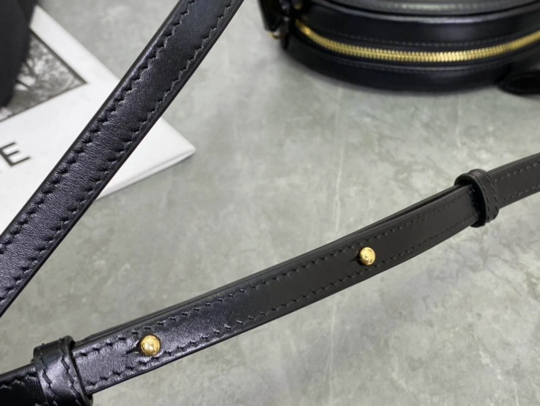Inexpensive Celine Round Bags