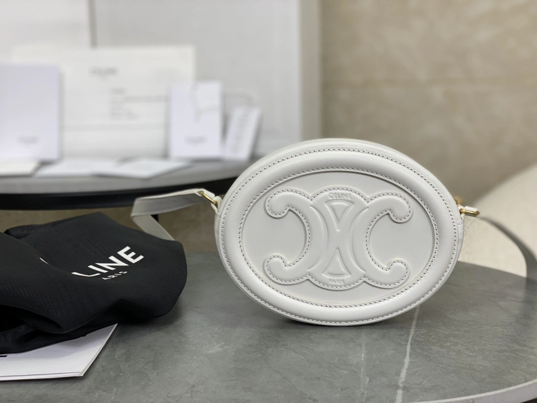Brand-authenticated Celine Round Bags