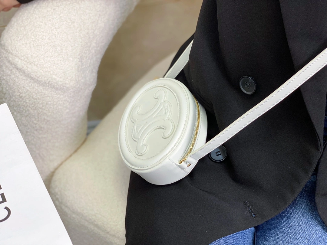 Brand-authenticated Celine Round Bags