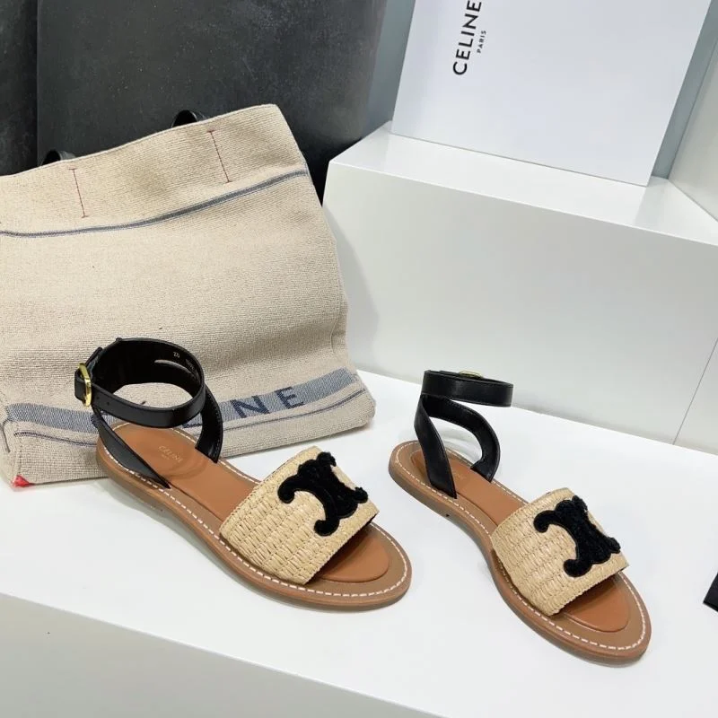 Accurate model Celine Sandals