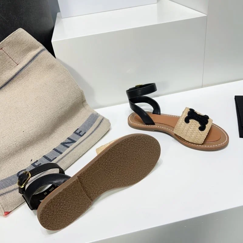 Accurate model Celine Sandals