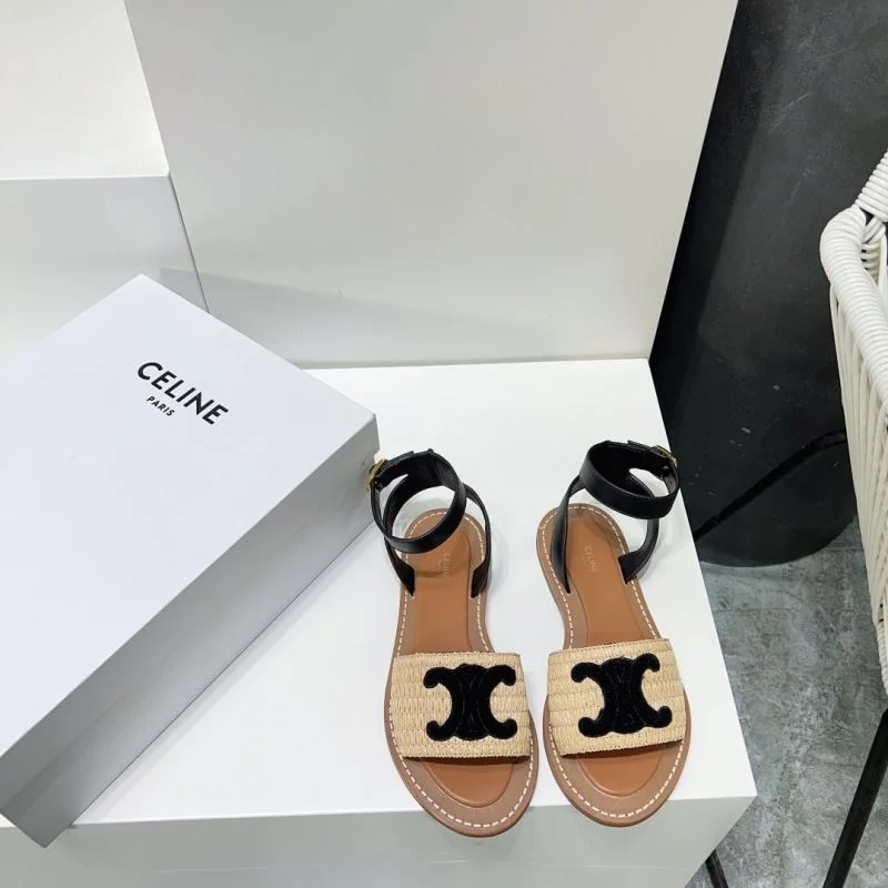 Accurate model Celine Sandals