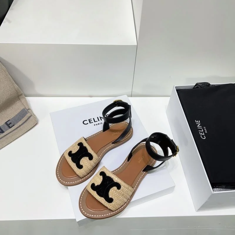 Accurate model Celine Sandals