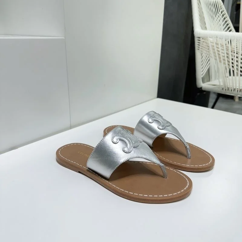 Accurate model Celine Sandals