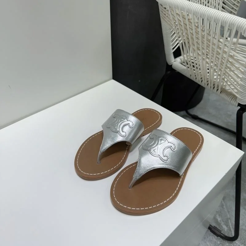 Accurate model Celine Sandals