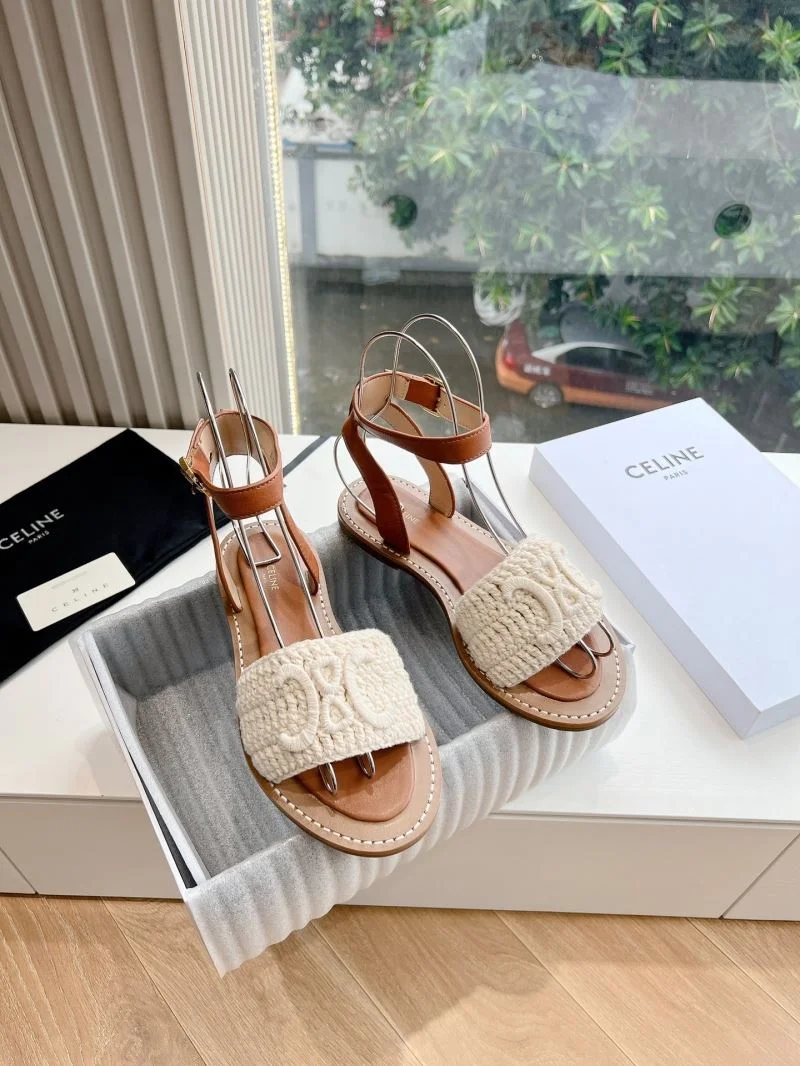 Accurate model Celine Sandals