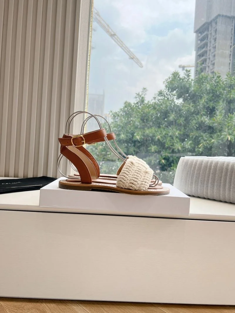 Accurate model Celine Sandals