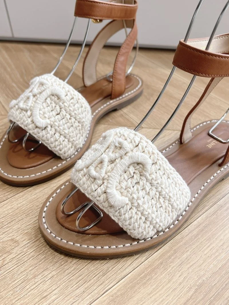 Accurate model Celine Sandals