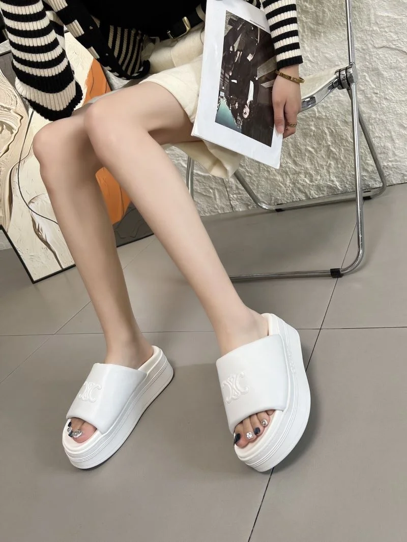 Exact replica Celine Sandals