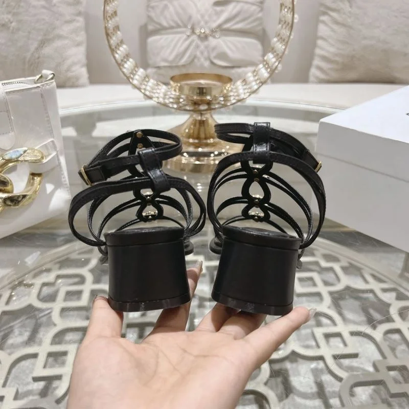 Accurate model Celine Sandals