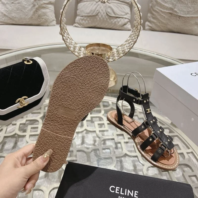 Accurate model Celine Sandals