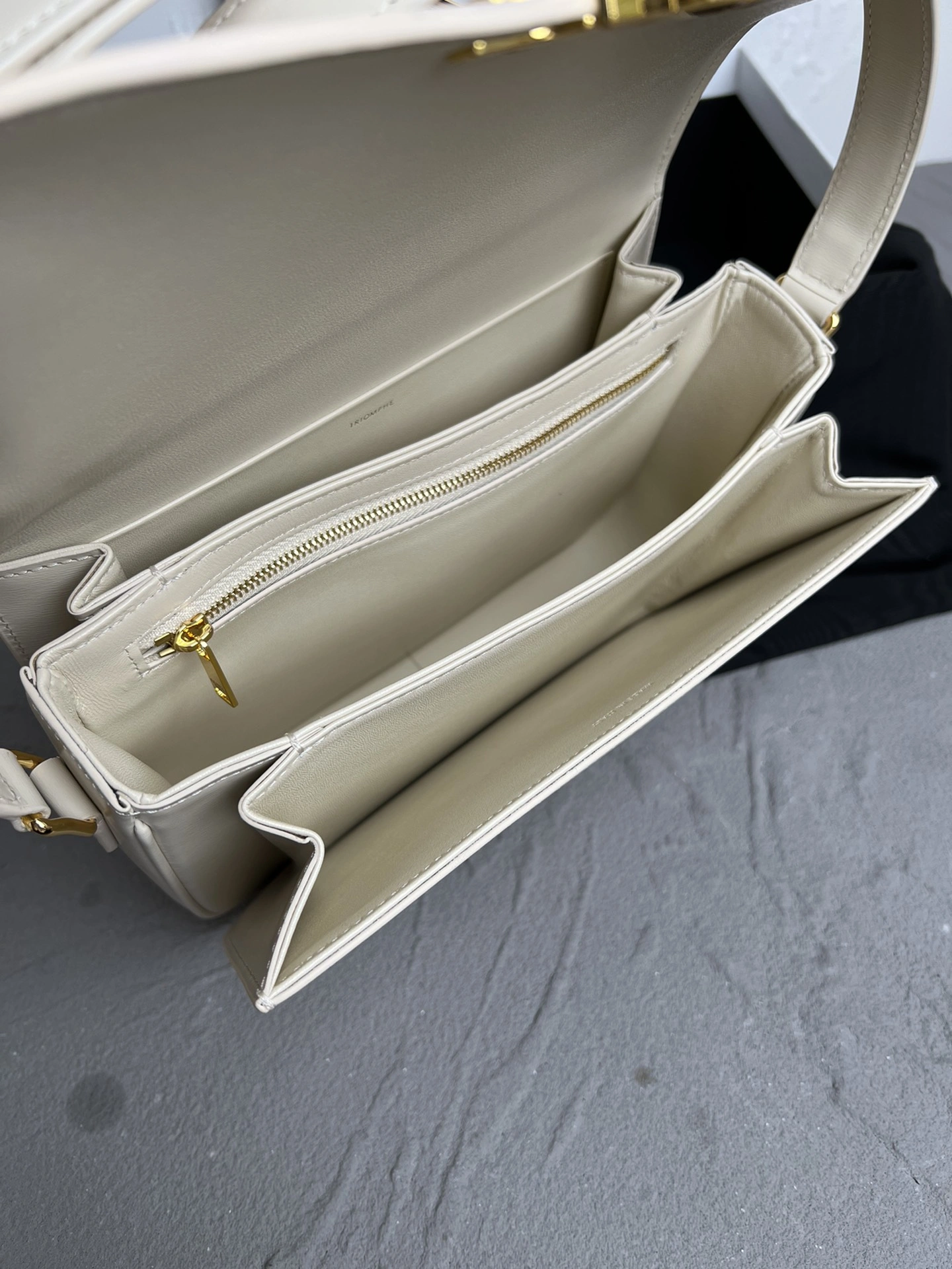 Brand-original Celine Satchel Bags
