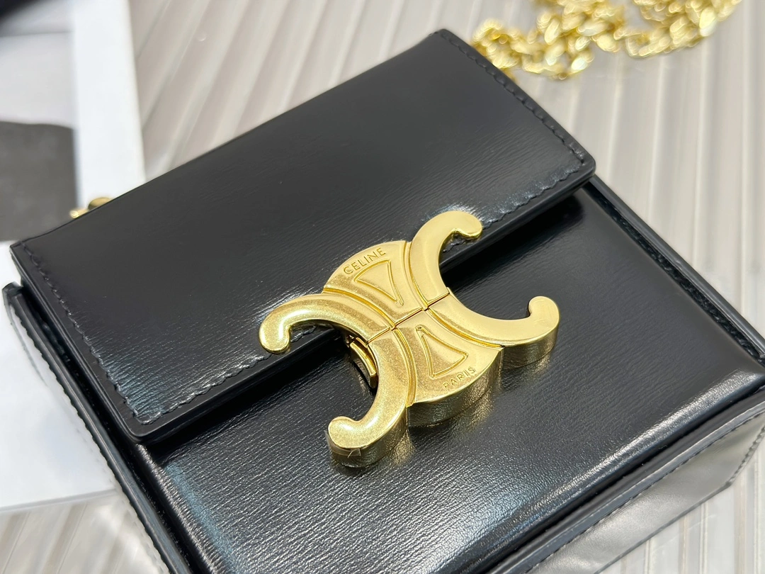 Low-cost Celine Satchel Bags