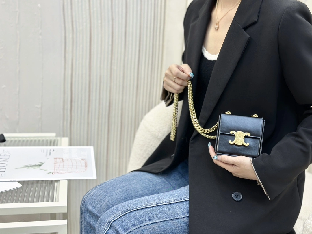 Low-cost Celine Satchel Bags