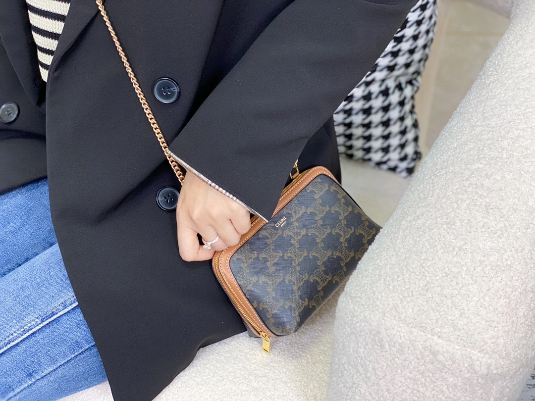 Inexpensive Celine Satchel Bags