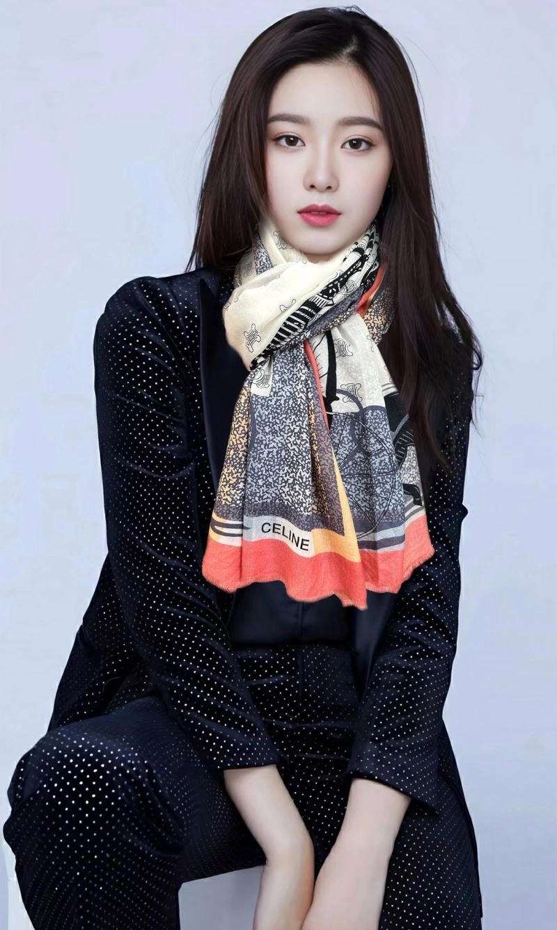 Celine Scarf