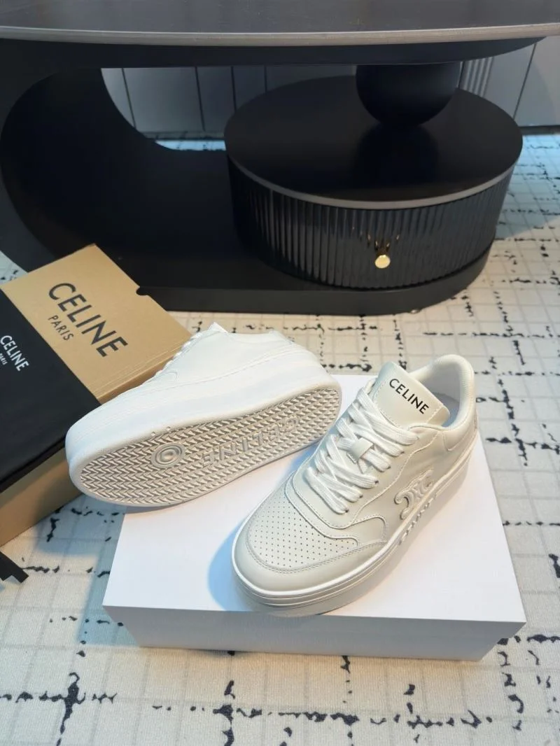 Top mirror Celine Shoes