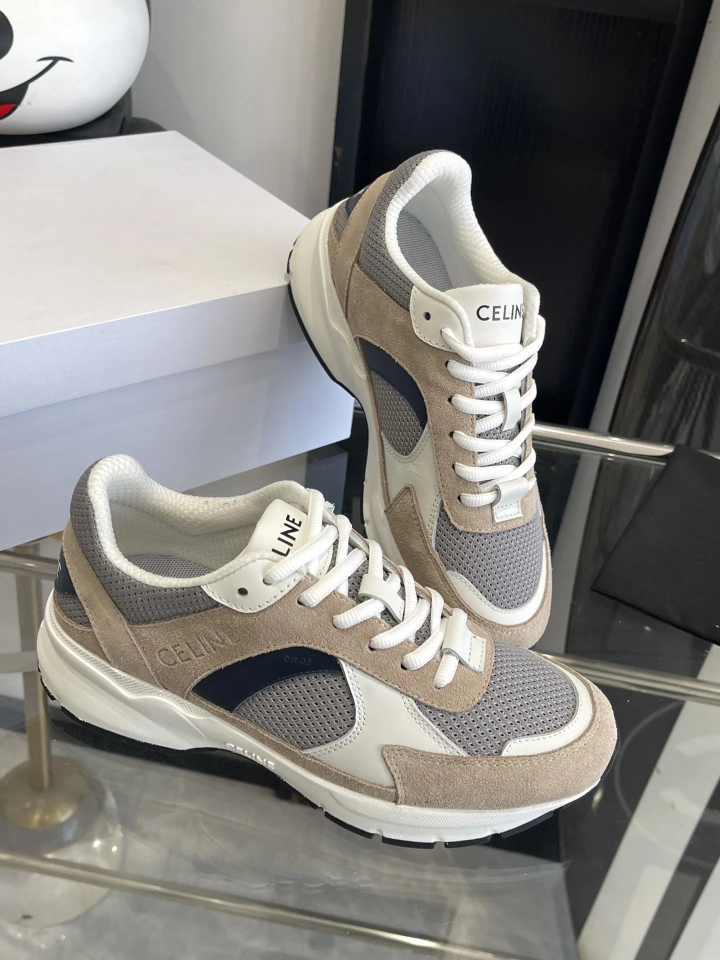 Top mirror Celine Shoes