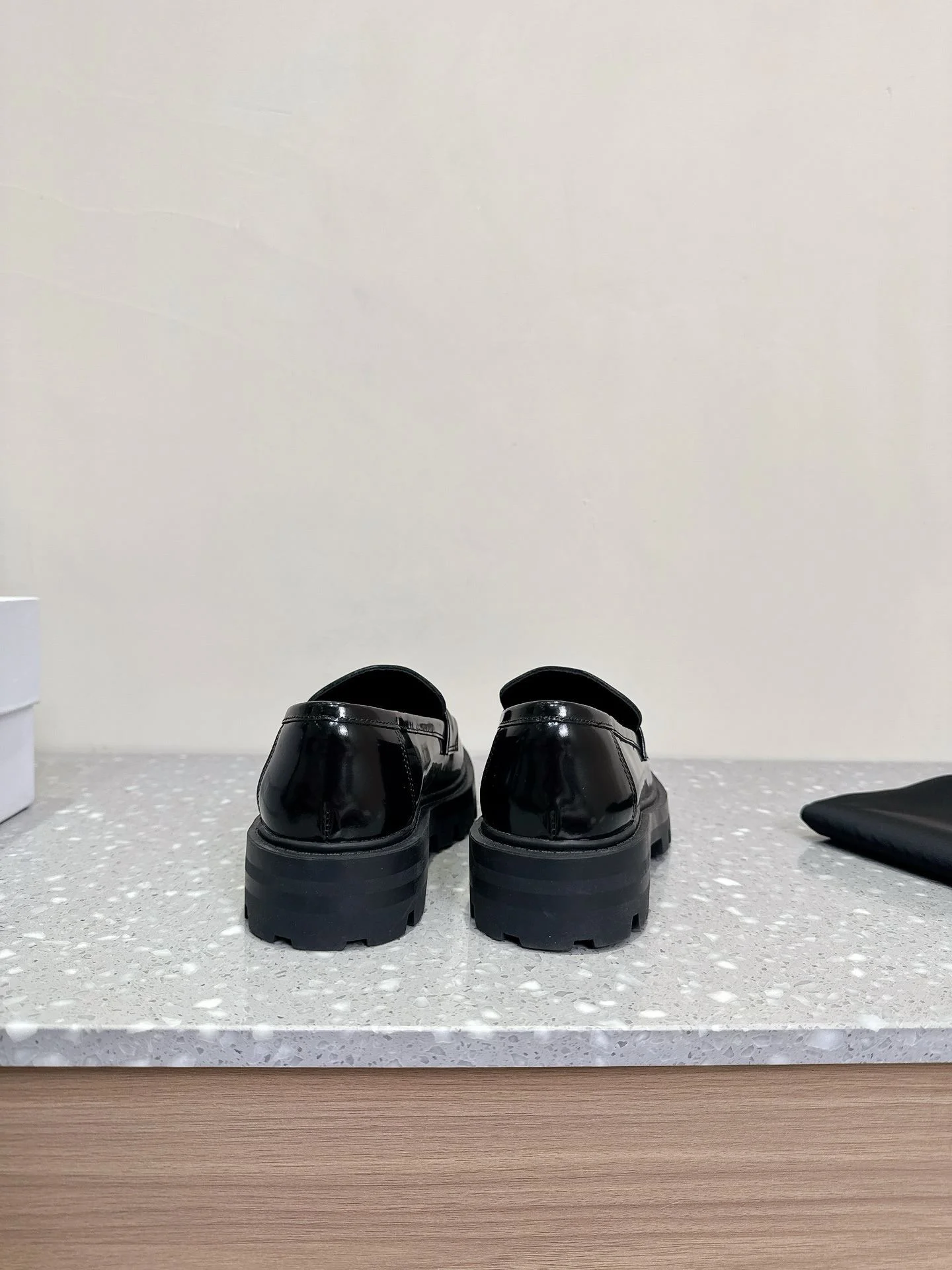 Mirror quality Celine Shoes