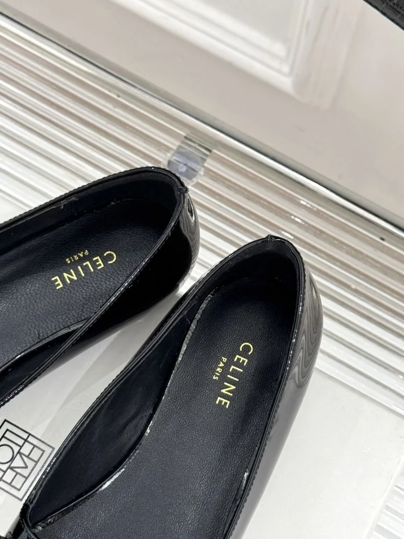 Accurate model Celine Shoes