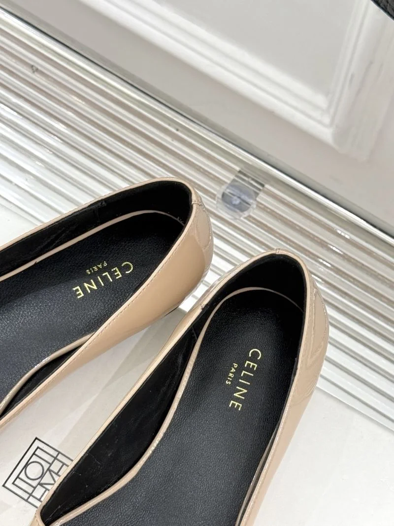 Top mirror Celine Shoes