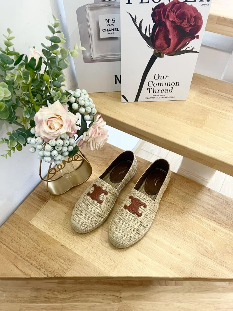 Exact replica Celine Shoes