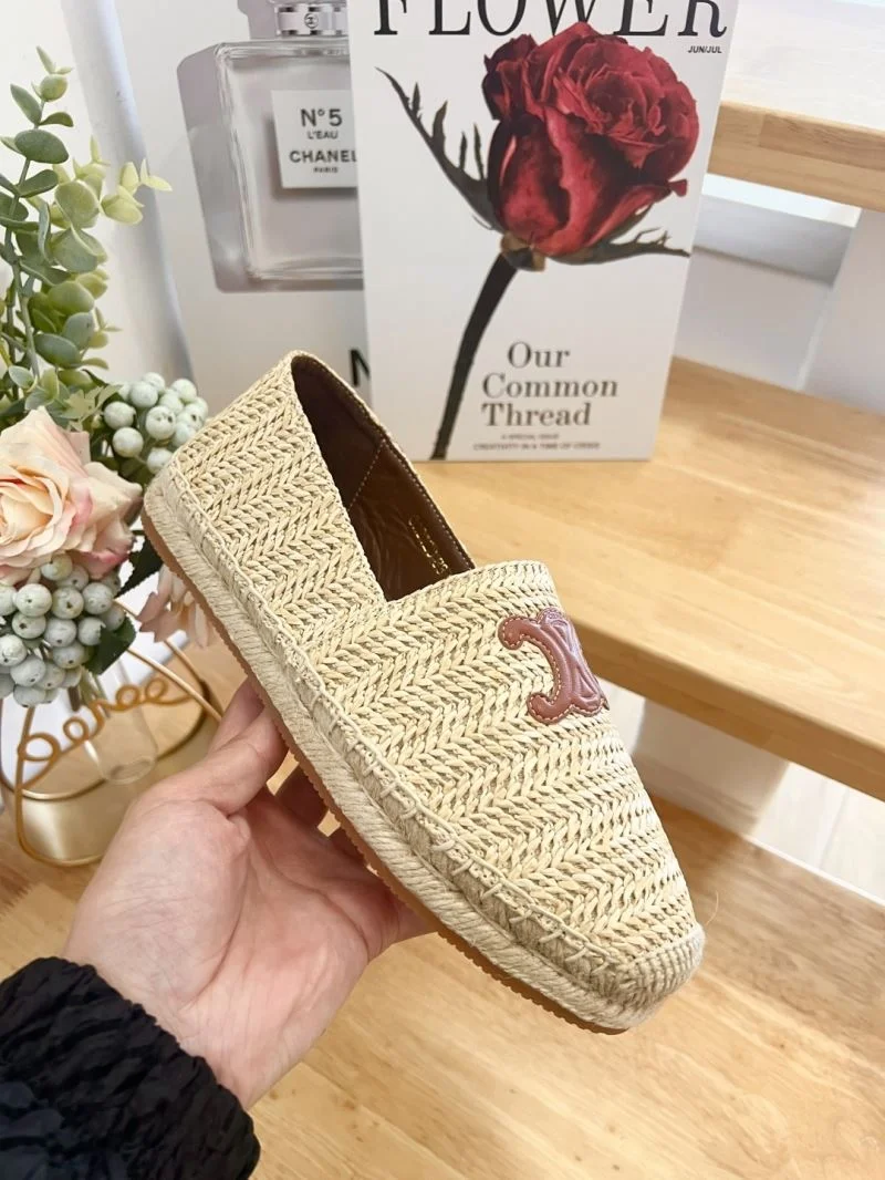 Exact replica Celine Shoes