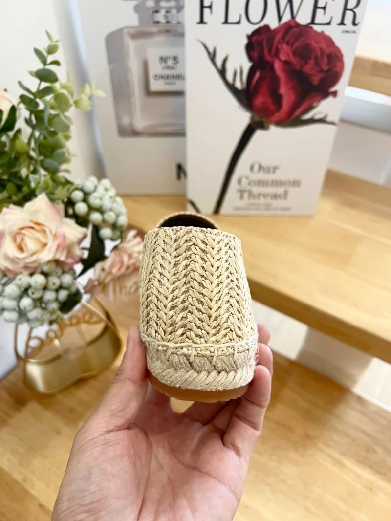Exact replica Celine Shoes