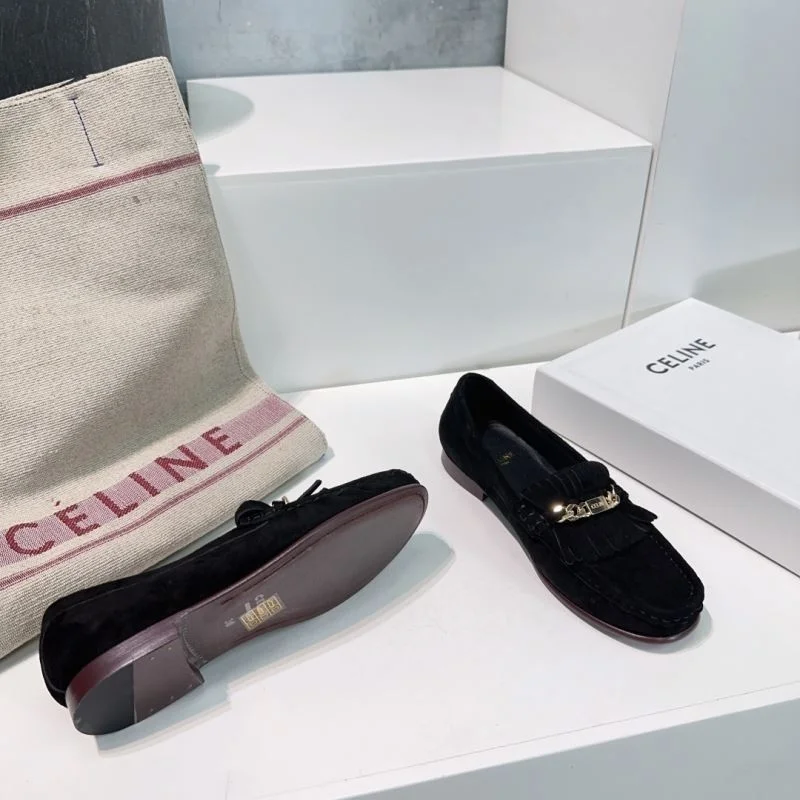 Exact replica Celine Shoes