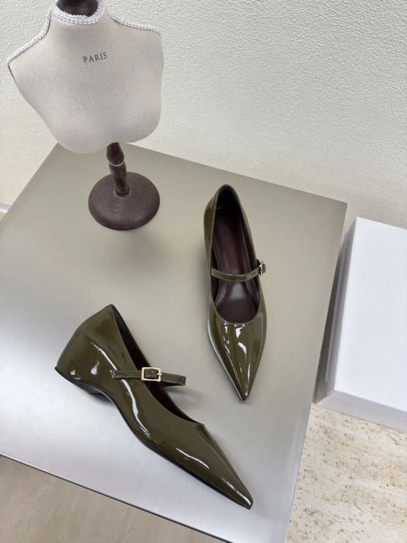 Reasonably priced Celine Shoes