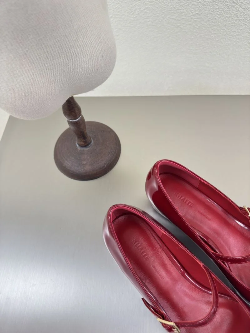 Indistinguishable Celine Shoes