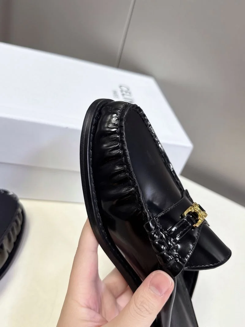 Accurate model Celine Shoes