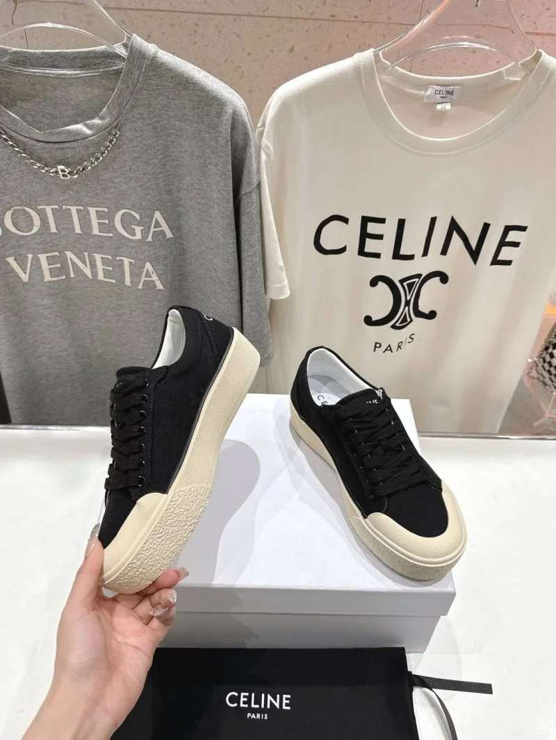 Exact replica Celine Shoes