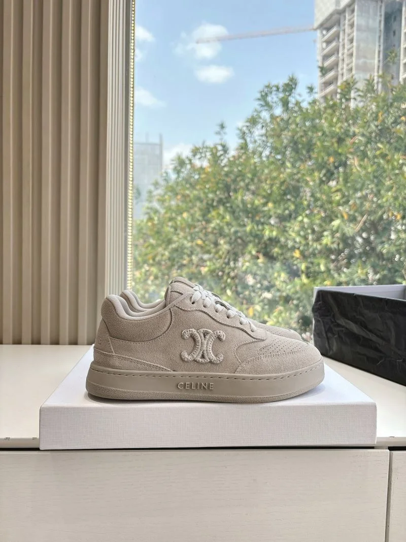 Exact replica Celine Shoes