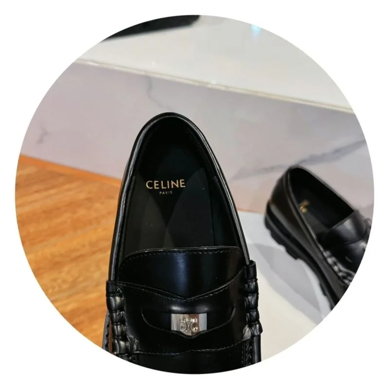 Accurate model Celine Shoes