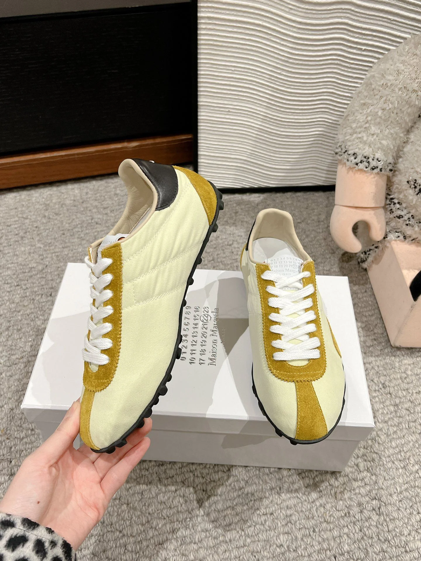 Mirror quality Celine Shoes